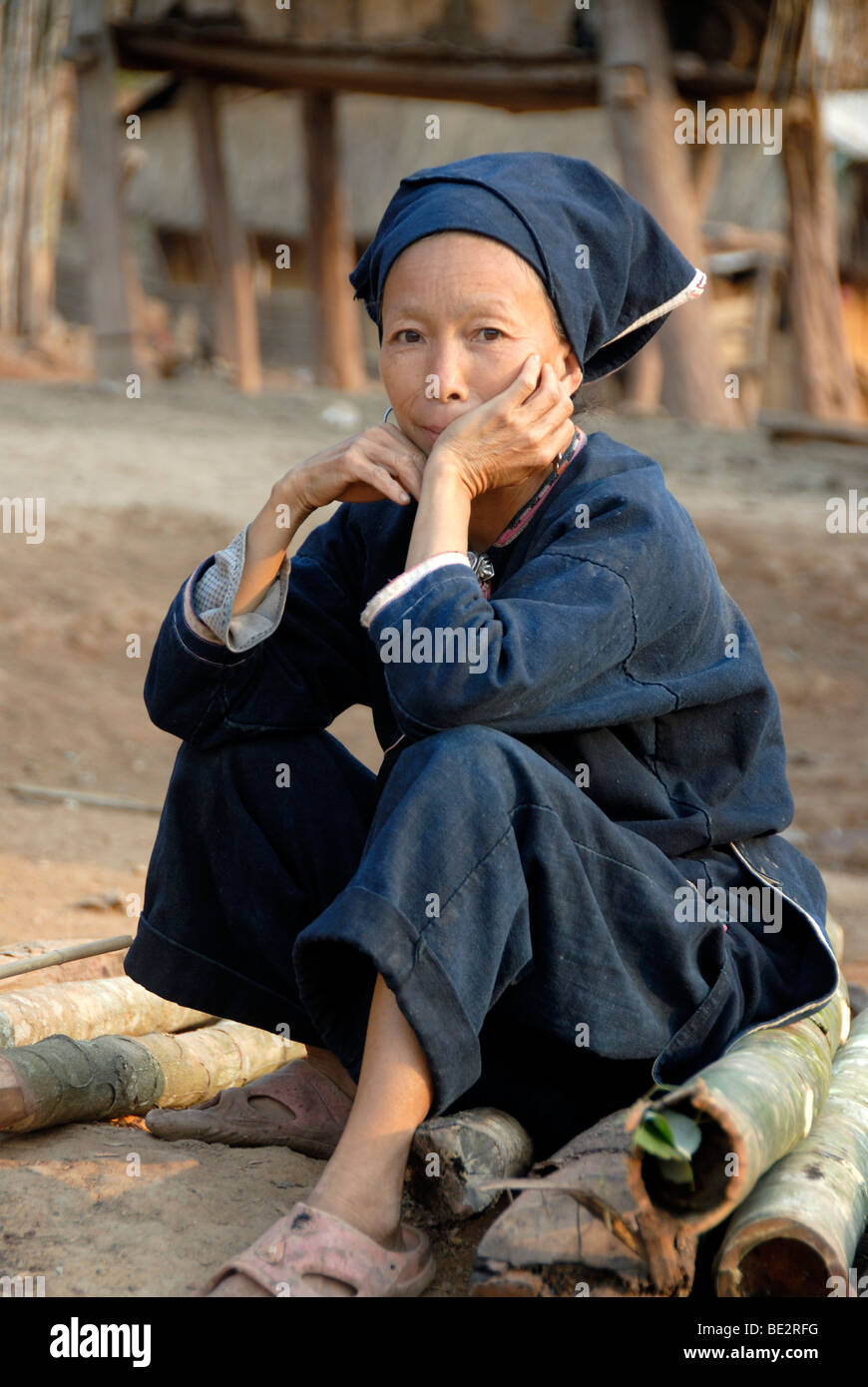 Yao women in traditional costume hi-res stock photography and images ...