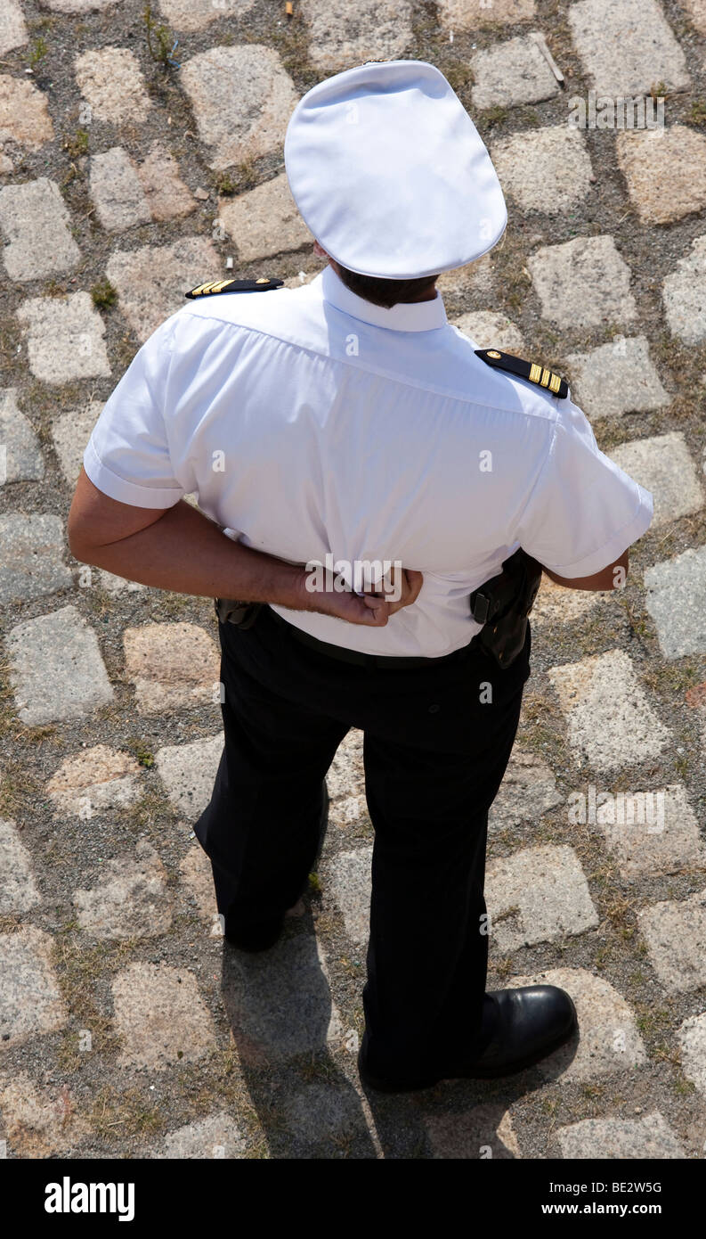 Deutsche polizei uniform hi-res stock photography and images - Alamy