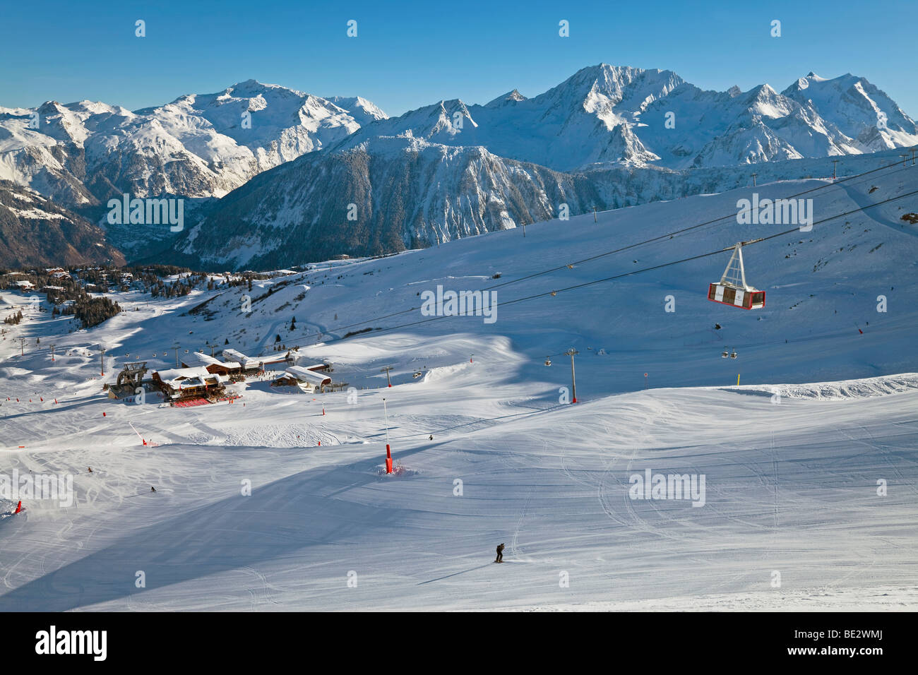 Ski Pistes in Courchevel 1850 ski resort in the Three Valleys, Les ...