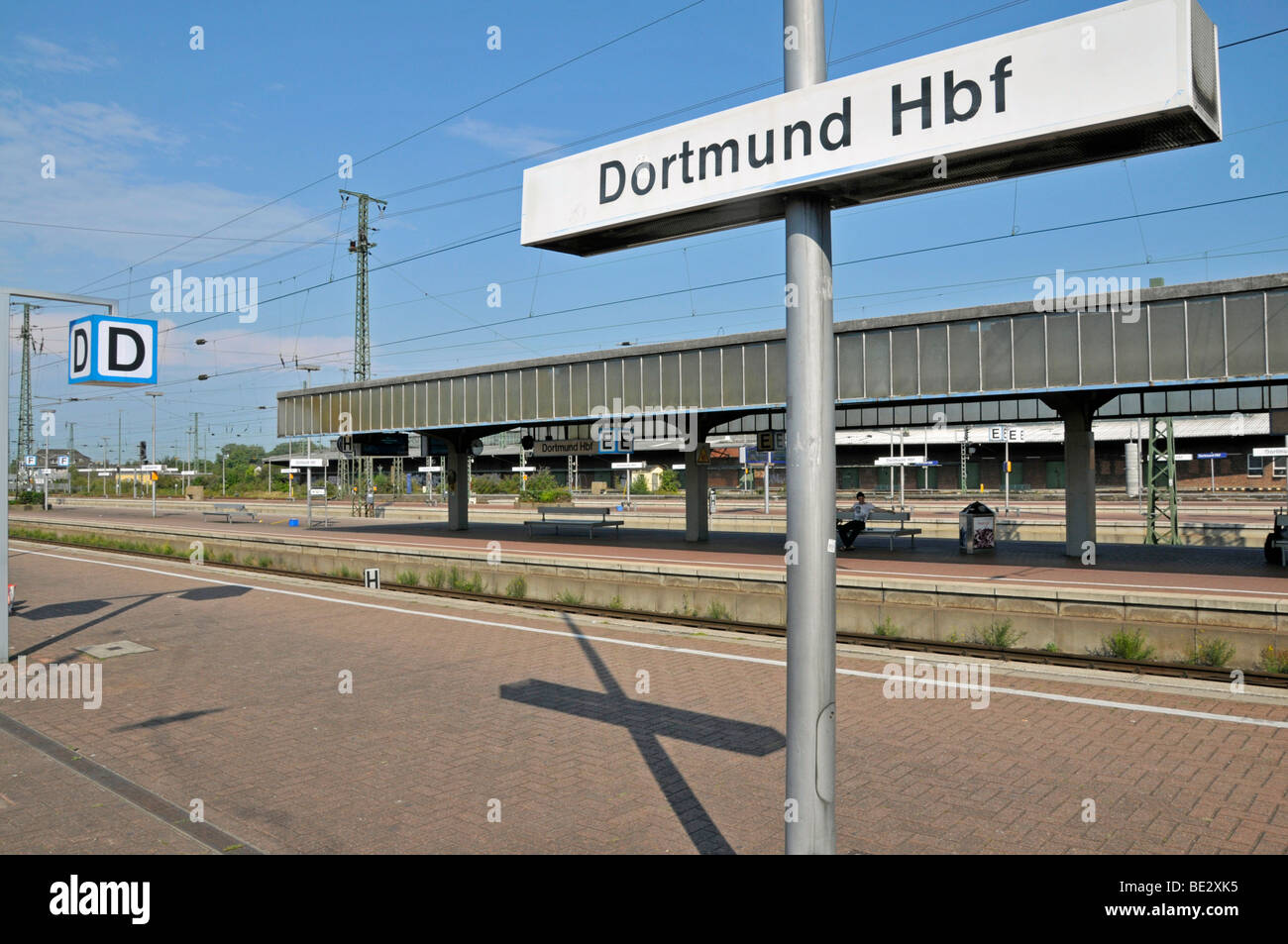 Dortmund central station with tracks hi-res stock photography and ...