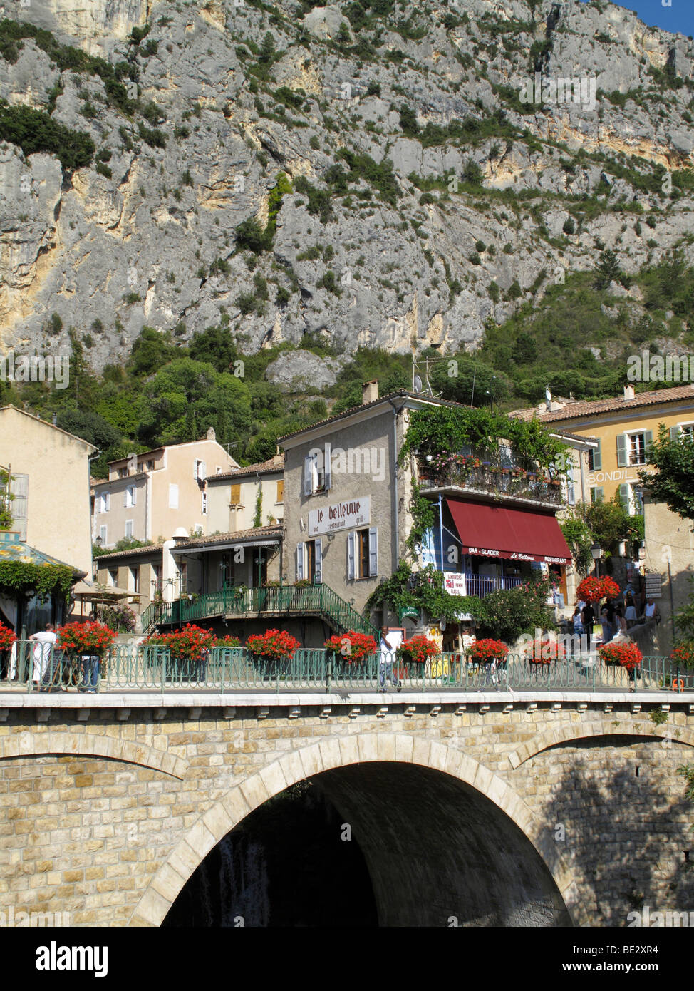 The town of Moustiers Sainte Marie on the edge of the Gorges du Verdon ...