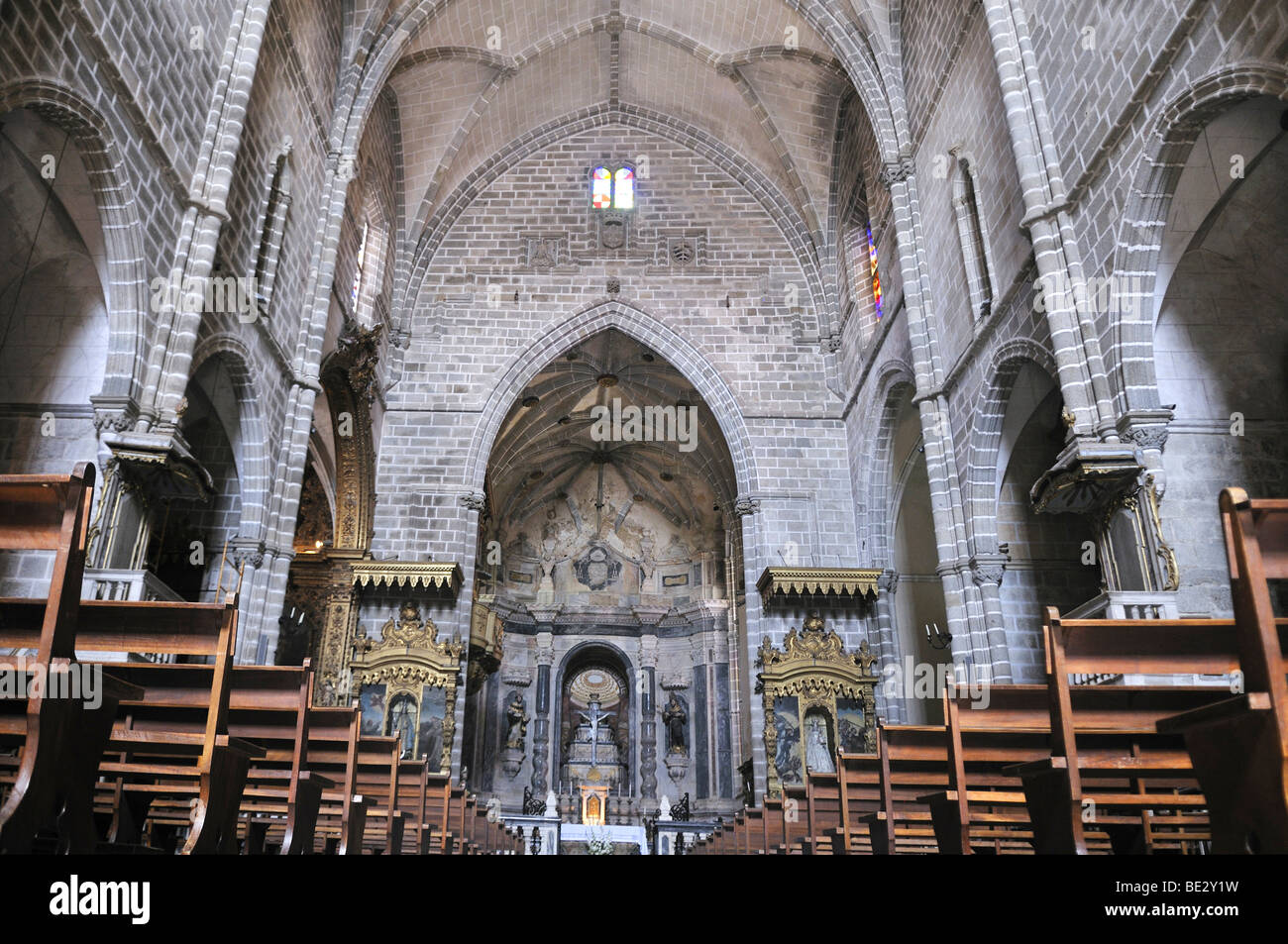 Interior of the Igreja de Sao Francisco church, Gothic style, Evora ...