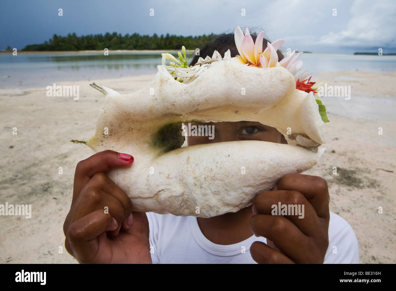 Tuvalu sand hi-res stock photography and images - Alamy