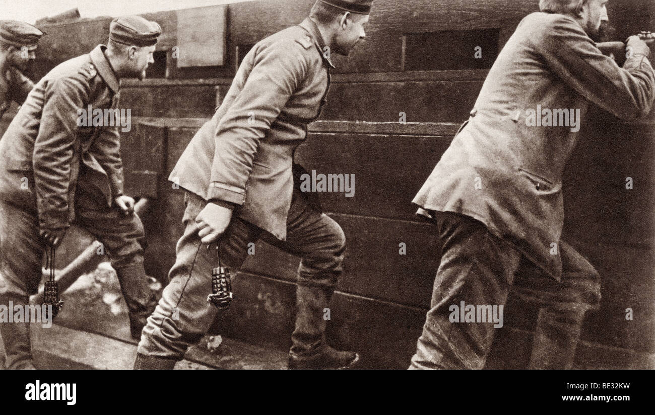 German soldiers in trench holding hand grenades during World War I ...