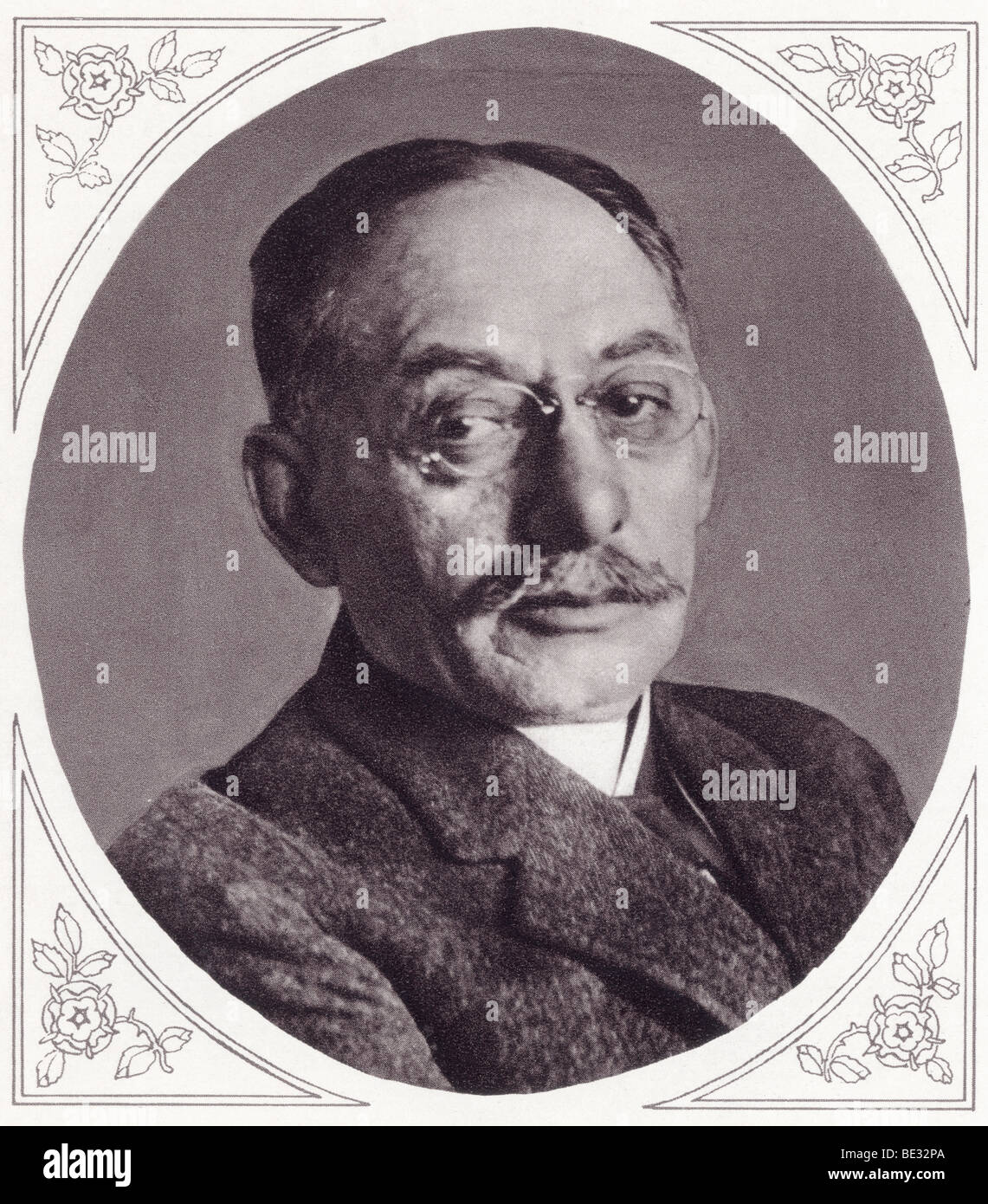 American journalist wwi hi-res stock photography and images - Alamy