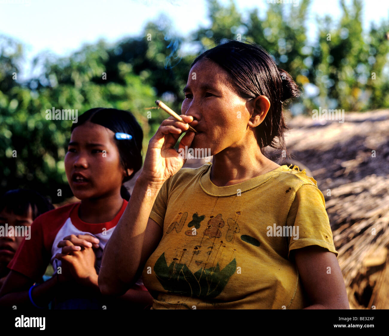 Thailand woman smoking asia hi-res stock photography and images - Alamy
