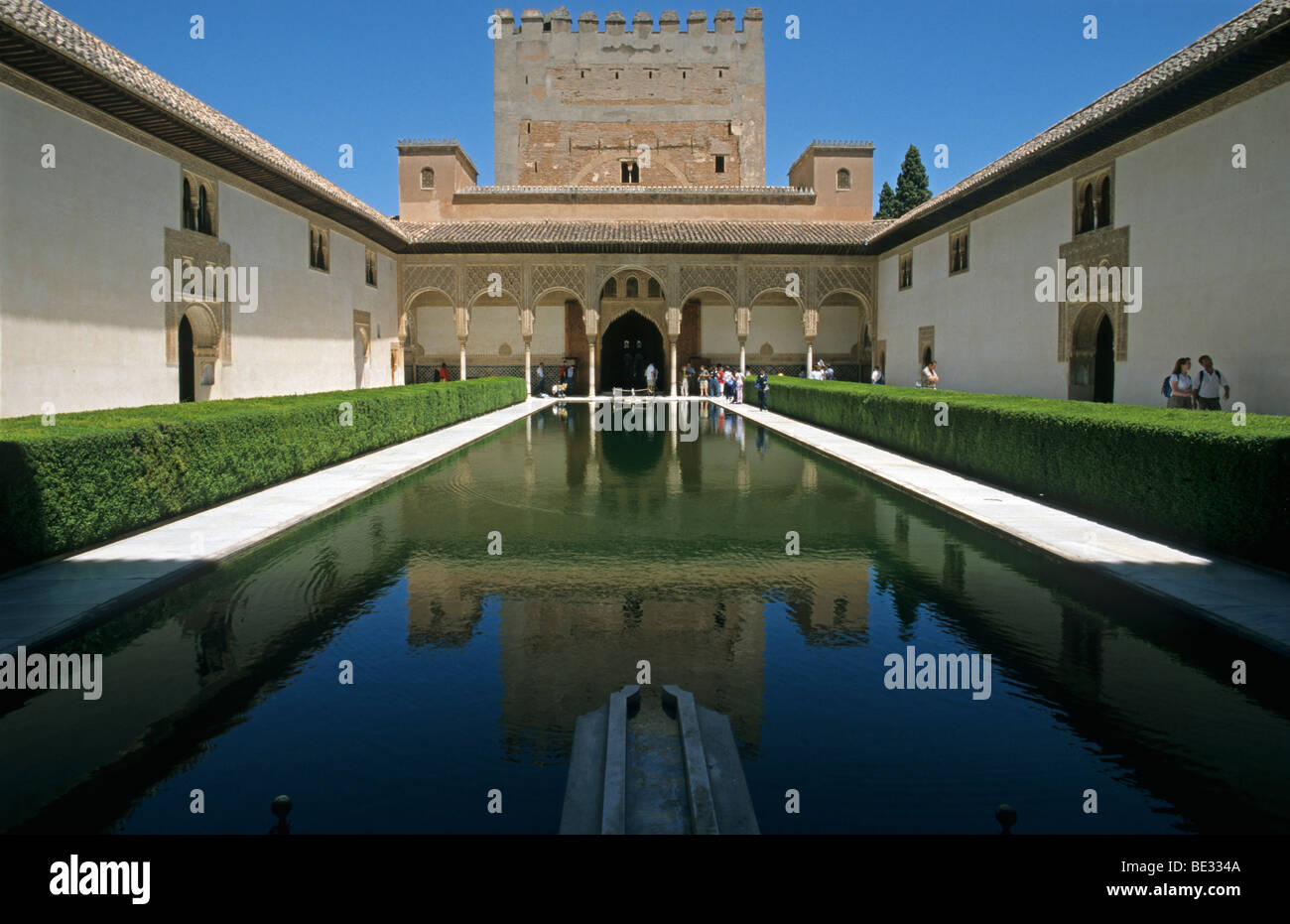 Granada tourist attractions hi-res stock photography and images - Alamy