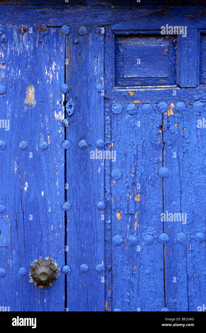 Blaue turen hi-res stock photography and images - Alamy