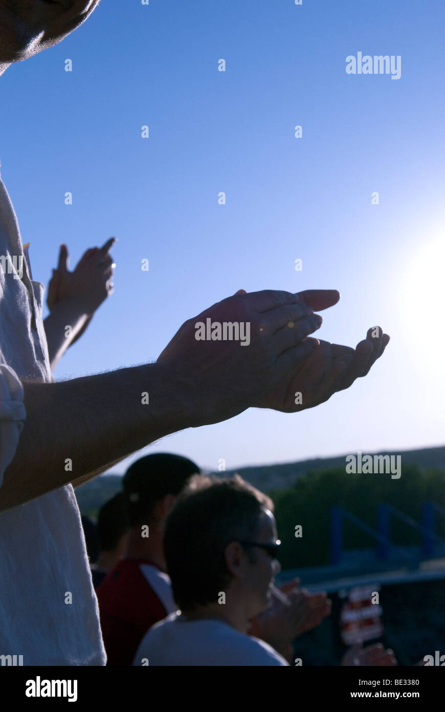 close up of hands clapping in a stadium audience Stock Photo - Alamy