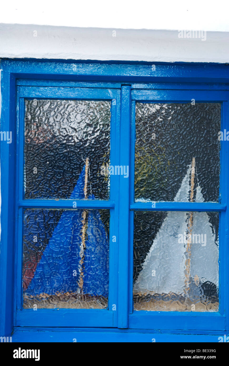 Two yachts inside house hi-res stock photography and images - Alamy