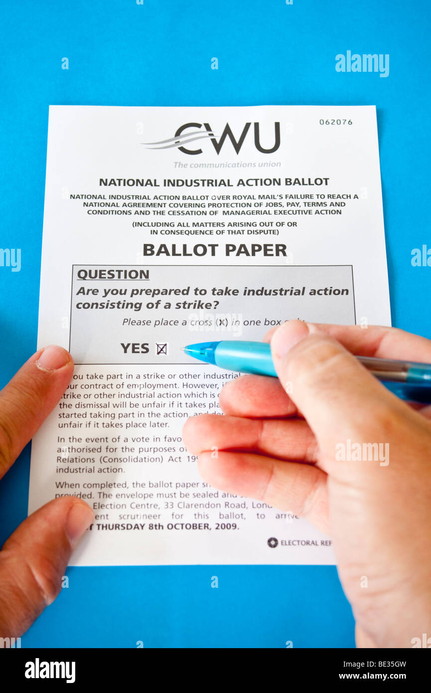 Strike ballot hi-res stock photography and images - Alamy
