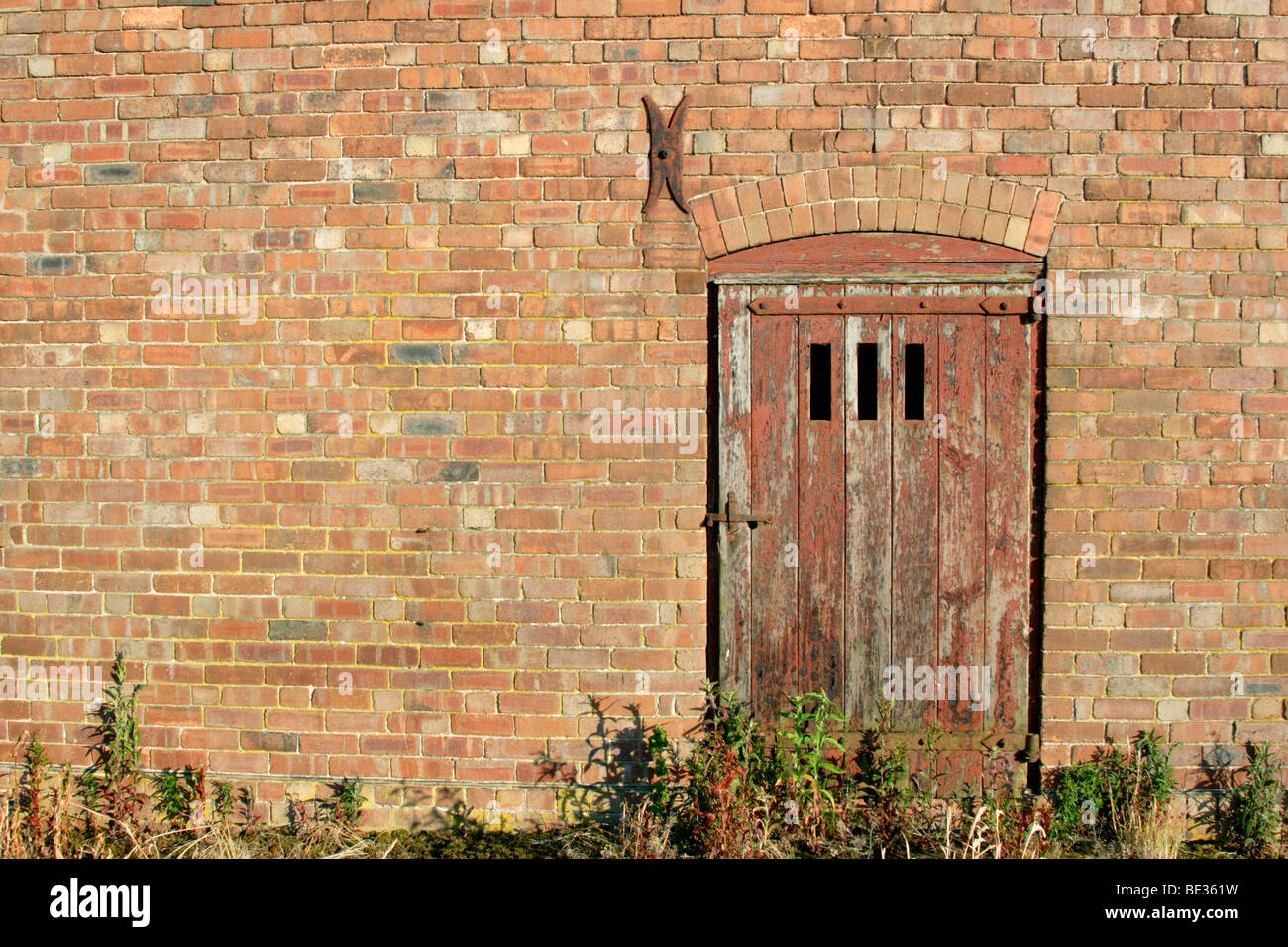 Old farms buildings shed hi-res stock photography and images - Alamy