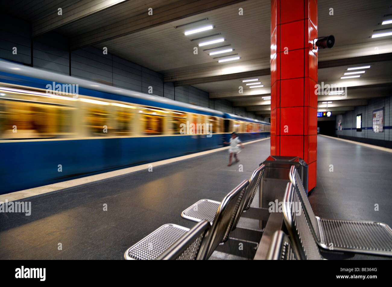 Munich metro hi-res stock photography and images - Alamy