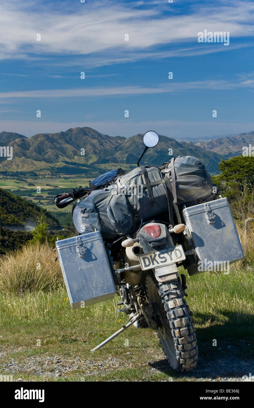 Motorcycle suitcase hi-res stock photography and images - Alamy