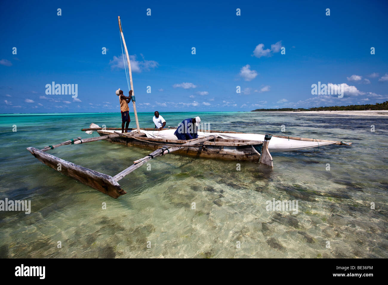 Dhow Traditional Sailing Boat Zanzibar High Resolution Stock ...