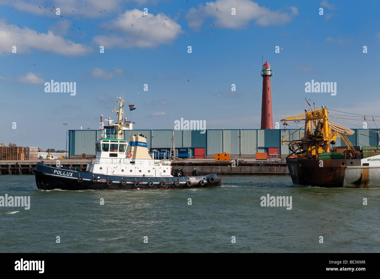 Netherlands harbour tug hi-res stock photography and images - Alamy