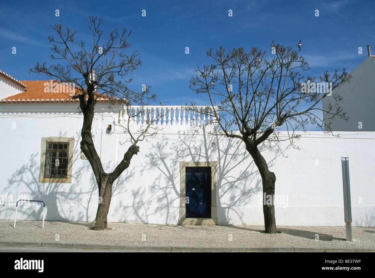 Algarve house hi-res stock photography and images - Alamy