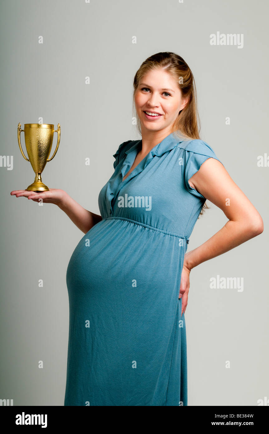 Gold trophy hi-res stock photography and images - Alamy