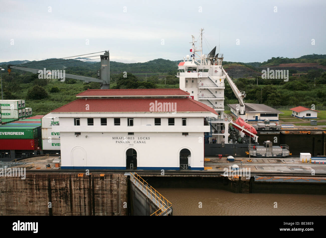 Aquatic operations hi-res stock photography and images - Alamy
