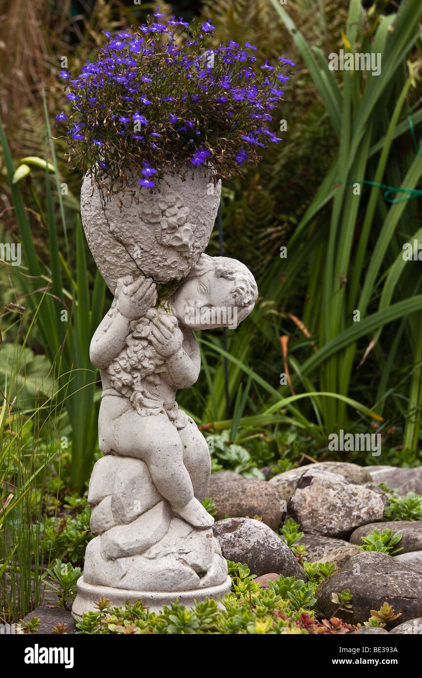 Decorational plants hi-res stock photography and images - Alamy