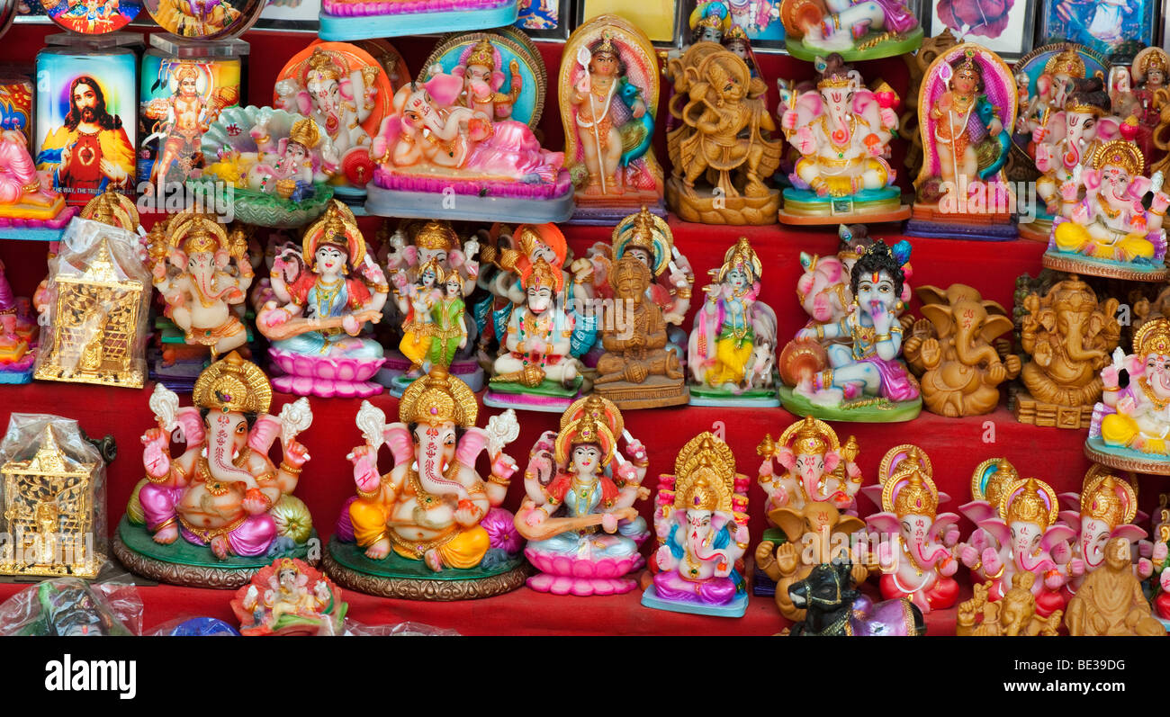 Jesus statues india hi-res stock photography and images - Alamy