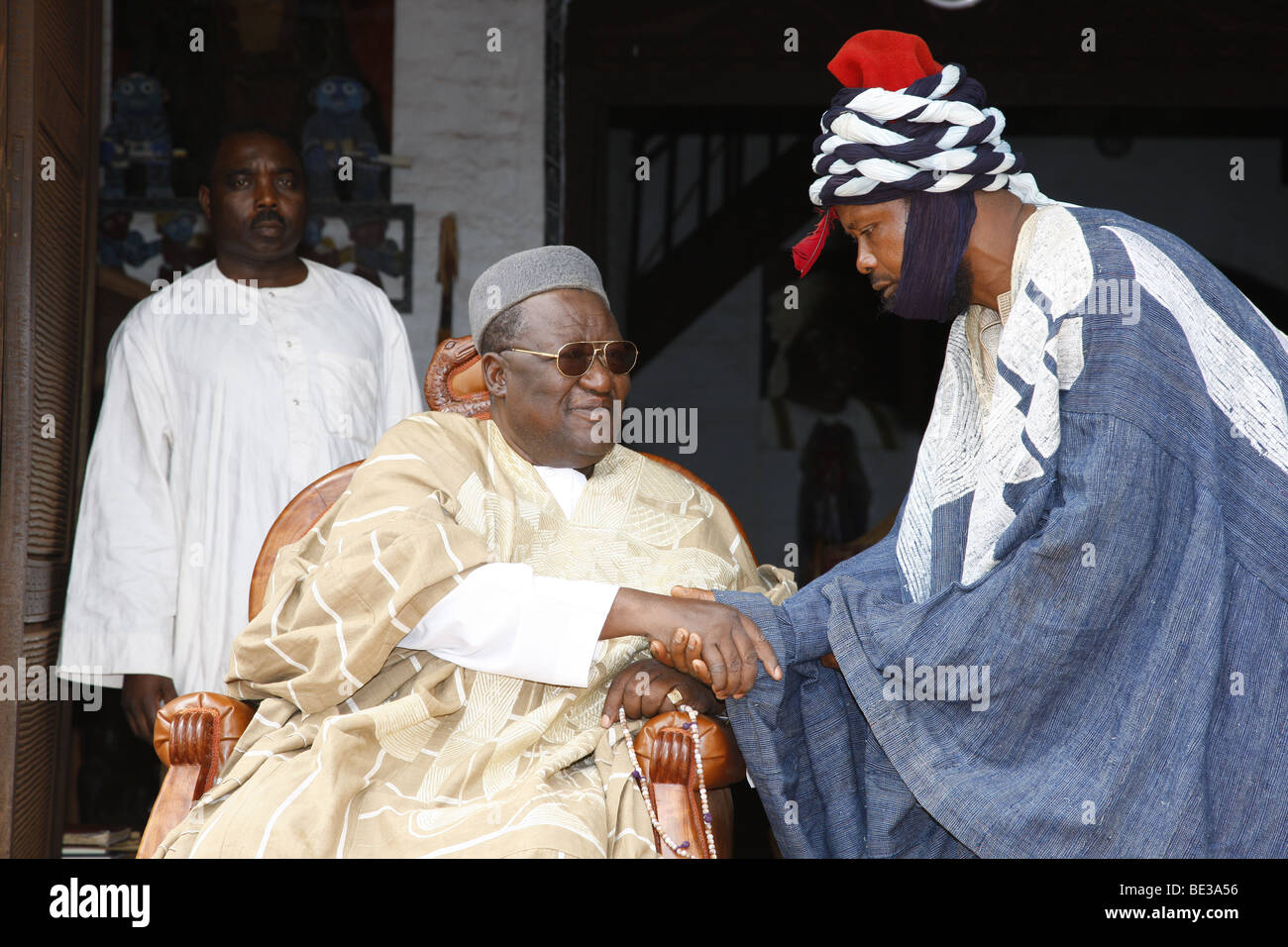 Sultan Ibrahim Mbombo Njoya, in front of the Sultan's palace, audience ...