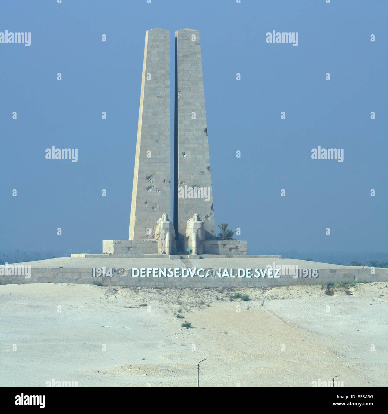 War memorial, Suez Canal, Egypt, Northern Africa, Africa Stock Photo ...