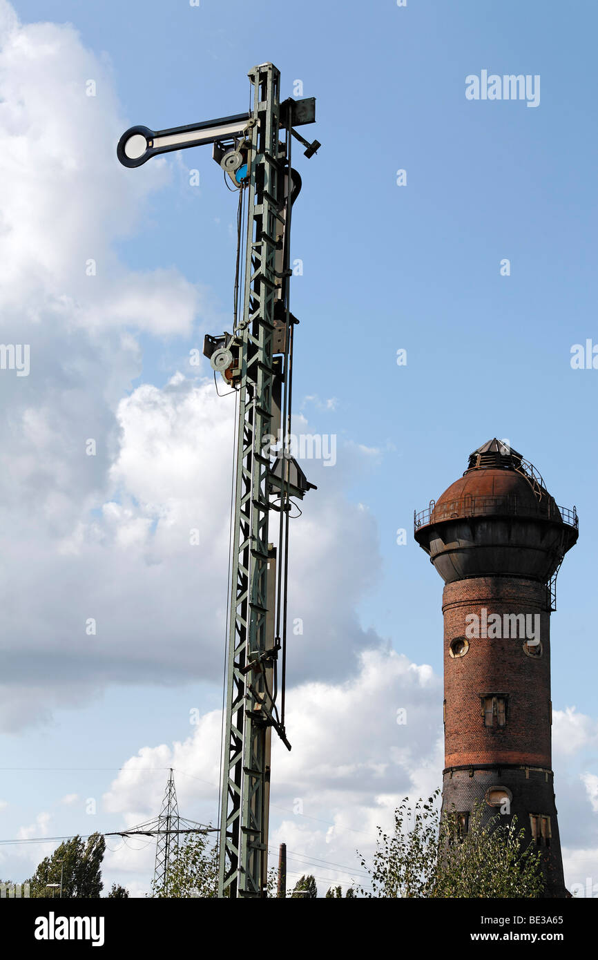 Shunting signals High Resolution Stock Photography and Images - Alamy