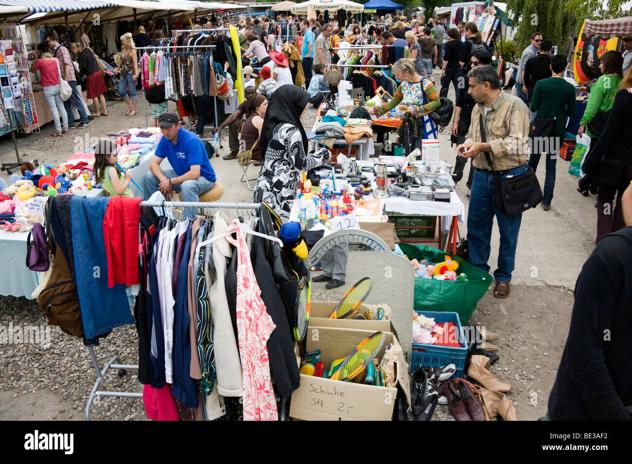 Mauerpark hi-res stock photography and images - Alamy