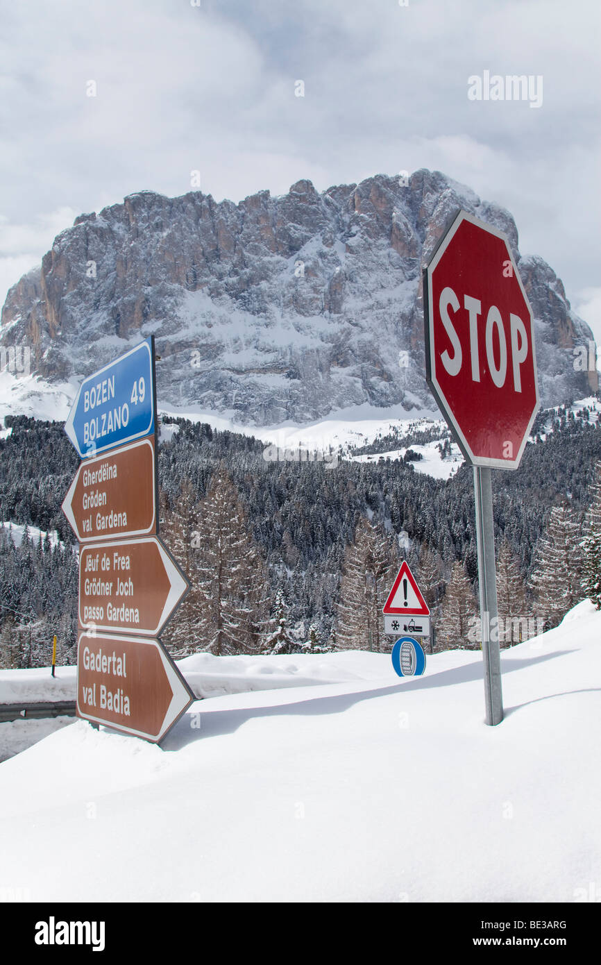 Road signs, Sassolungo mountain, Val Gardena, Dolomites, South Tirol ...