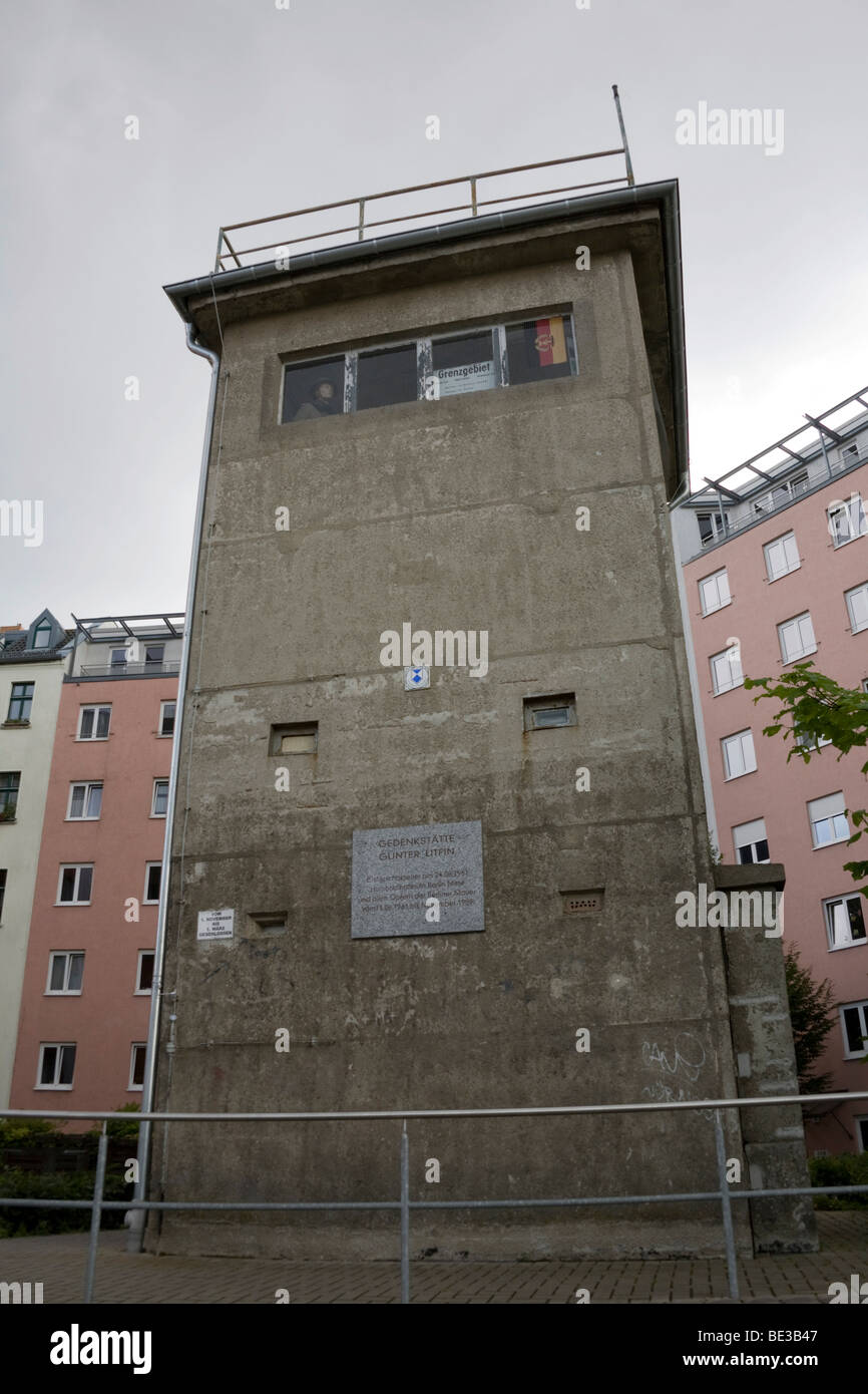Guard tower berlin wall hi-res stock photography and images - Alamy