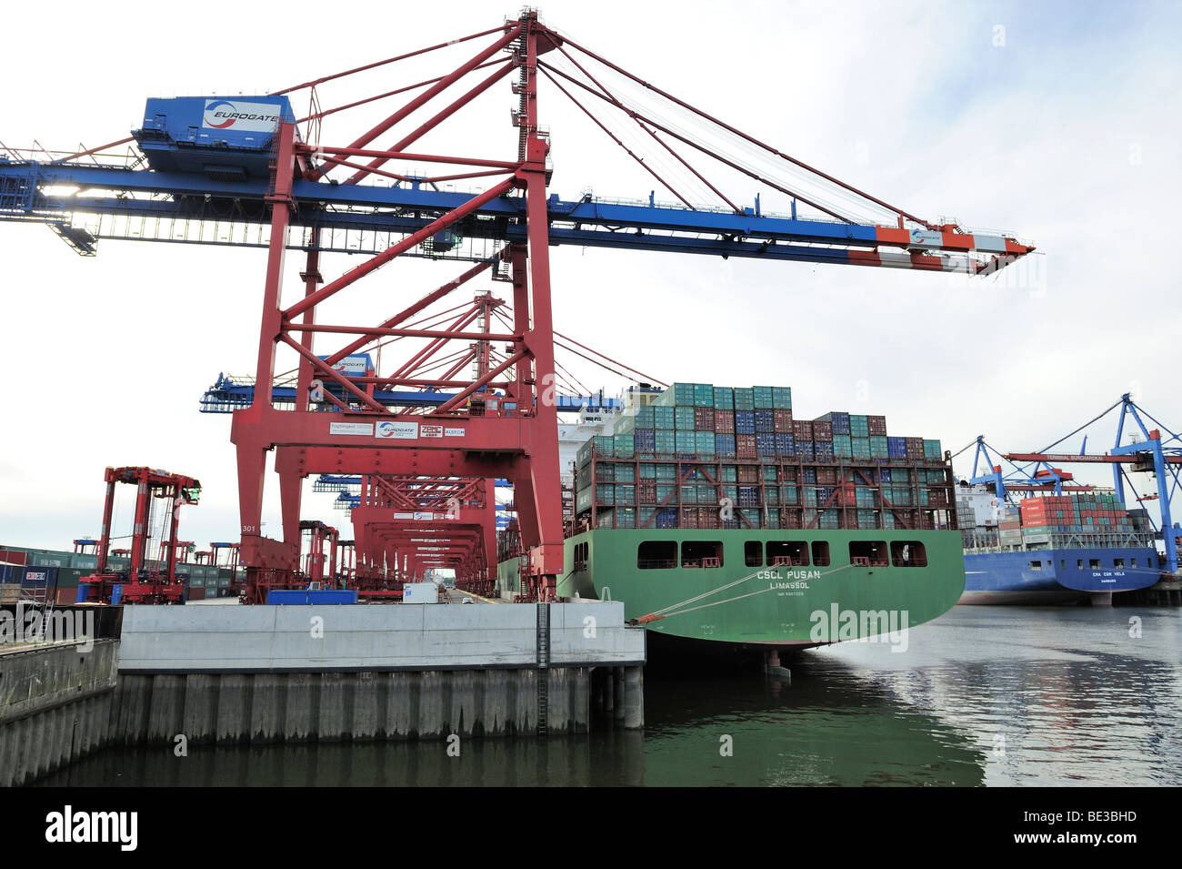 Containerterminal eurogate hi-res stock photography and images - Alamy