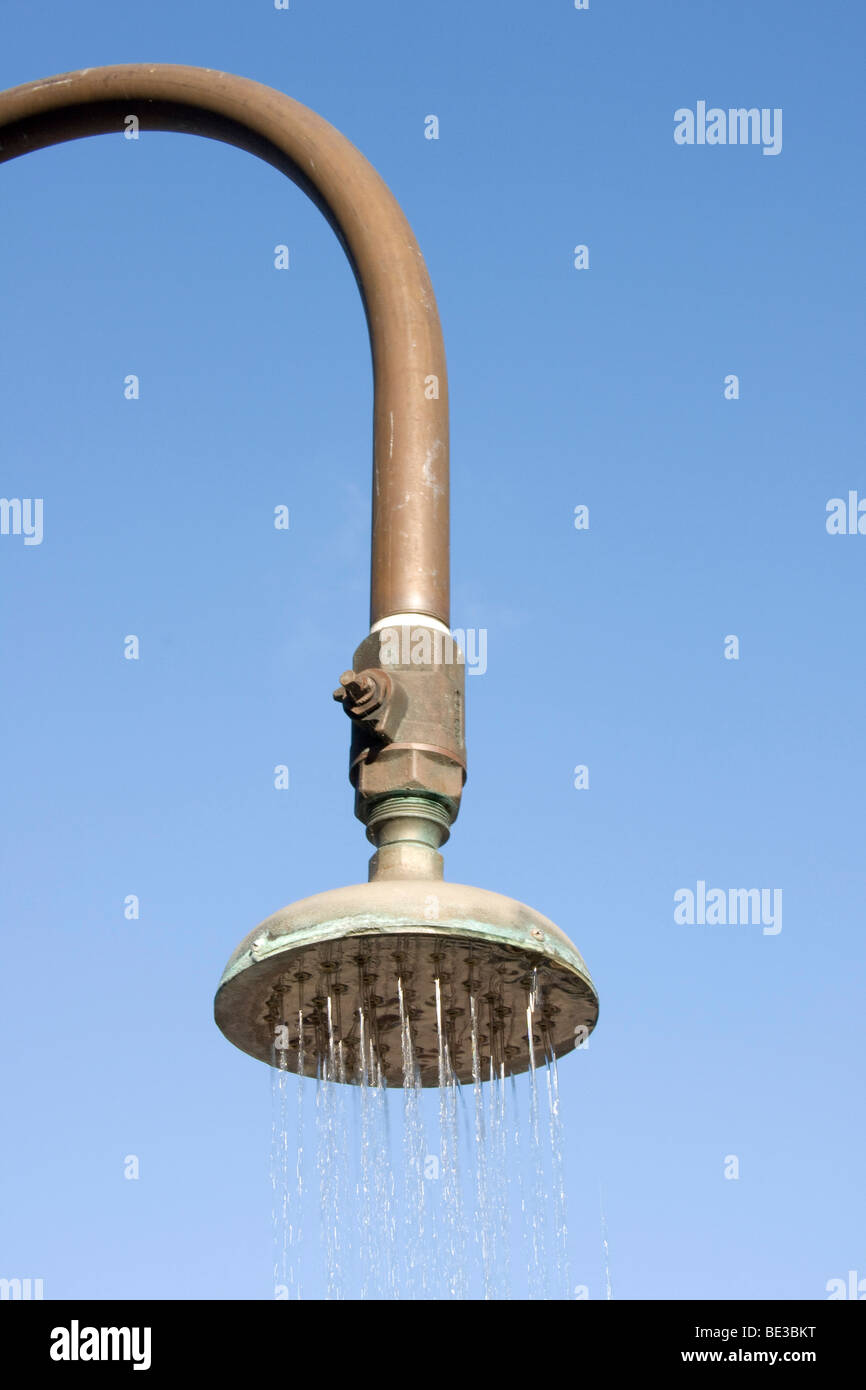 Old tap dripping water drops hi-res stock photography and images - Alamy