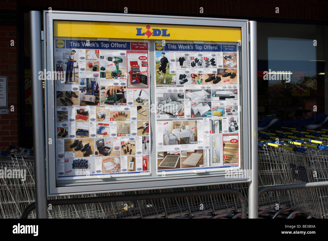Lidl hi-res stock photography and images - Alamy