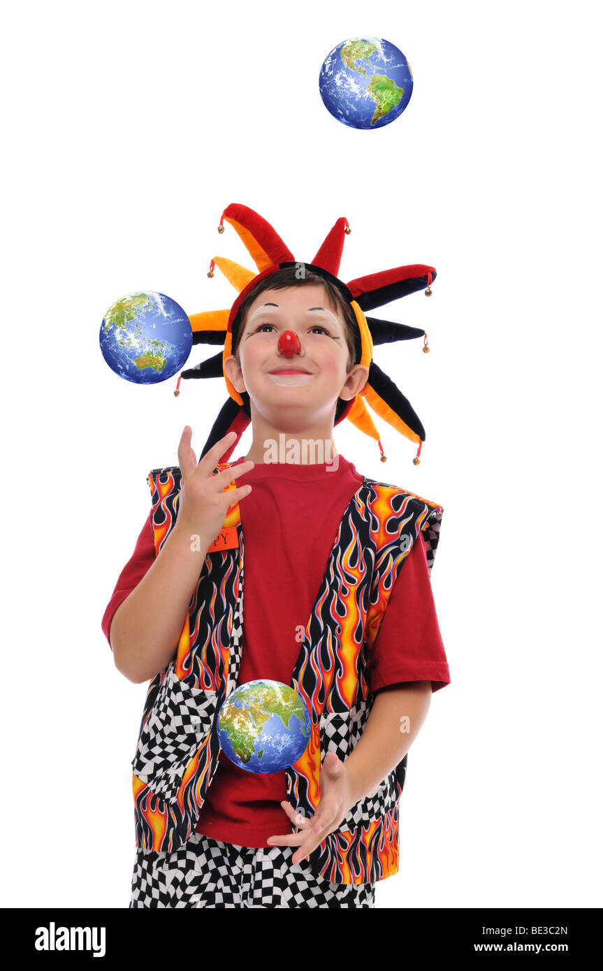 Clown juggling hi-res stock photography and images - Alamy