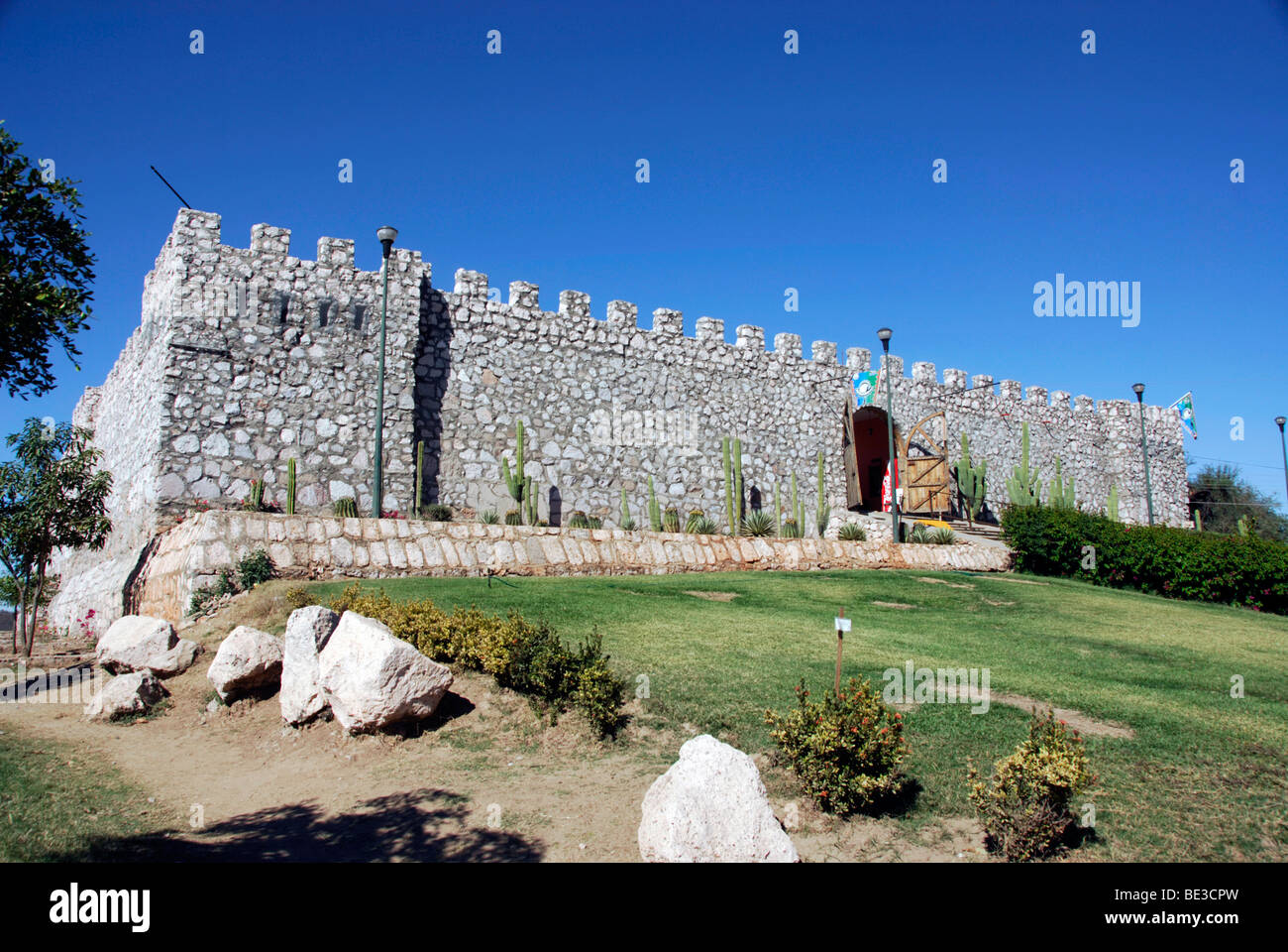 The old fort in El Fuerte, Sinaloa, Mexico Stock Photo - Alamy