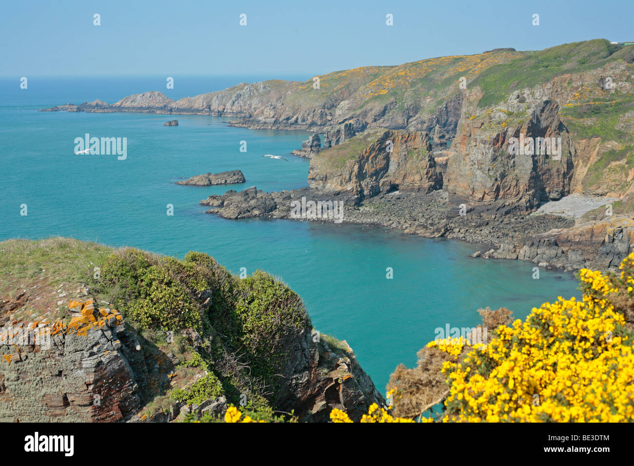 Cliff scenery sark island hi-res stock photography and images - Alamy