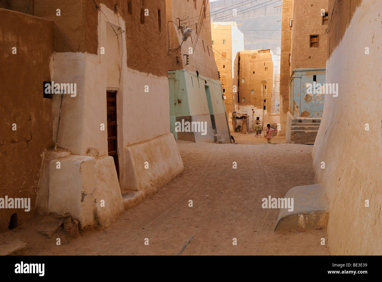 Close shibam hi-res stock photography and images - Alamy