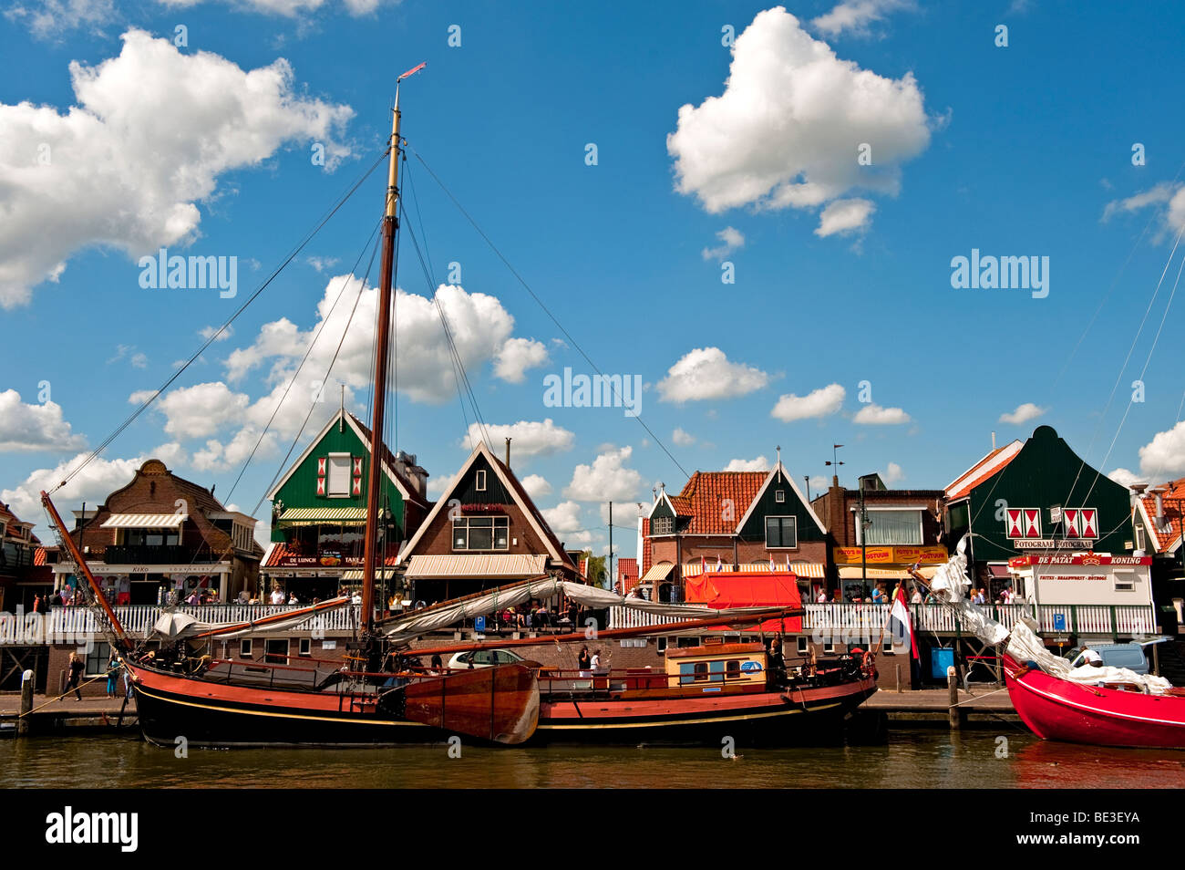 Volendam holland hi-res stock photography and images - Alamy