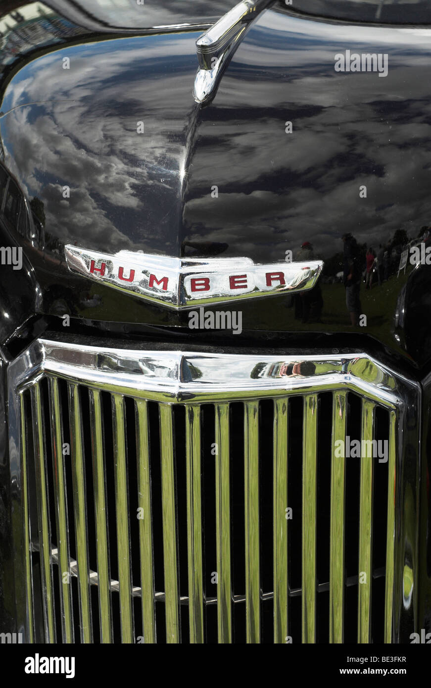 Humber classic car badge hi-res stock photography and images - Alamy