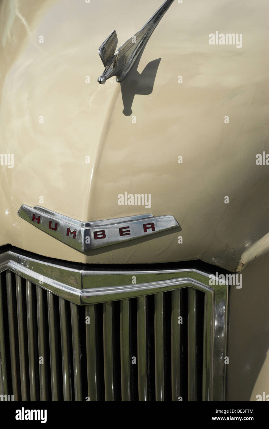 Humber chrome badge vintage car hi-res stock photography and images - Alamy