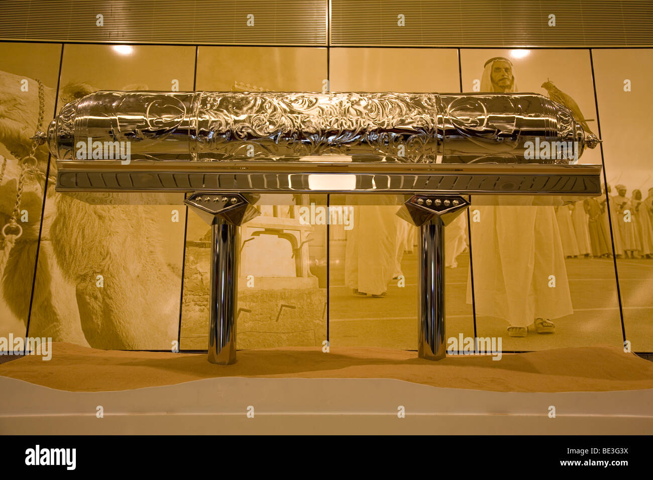 Time Capsule High Resolution Stock Photography and Images - Alamy