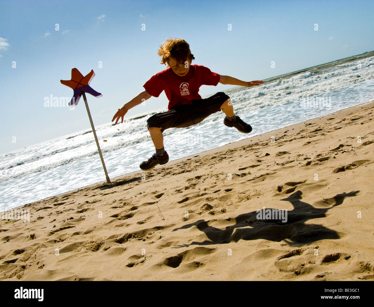 Light colourful outdoors sun child hi-res stock photography and images ...