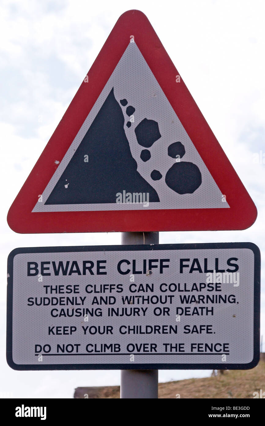 Cliff landslide sign hi-res stock photography and images - Alamy