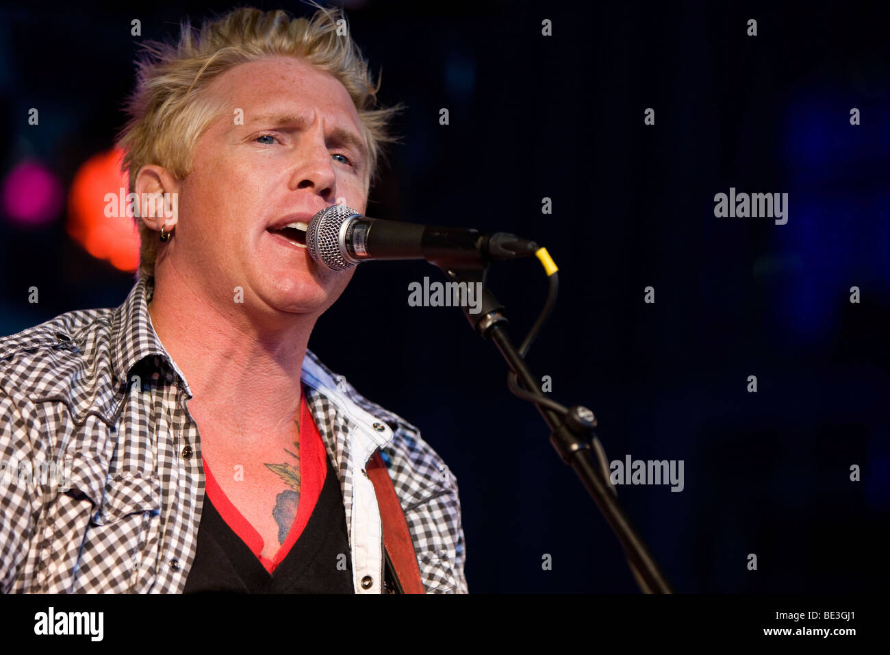 Kkl plaza hi-res stock photography and images - Alamy