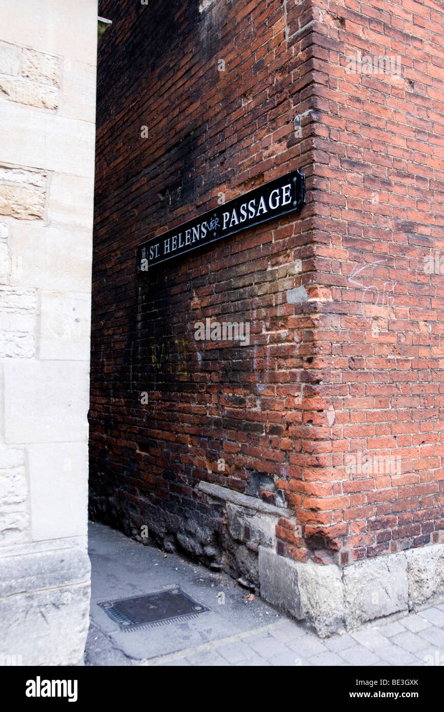 Oxford England UK St Helens Passage. Historic alleyway Stock Photo - Alamy