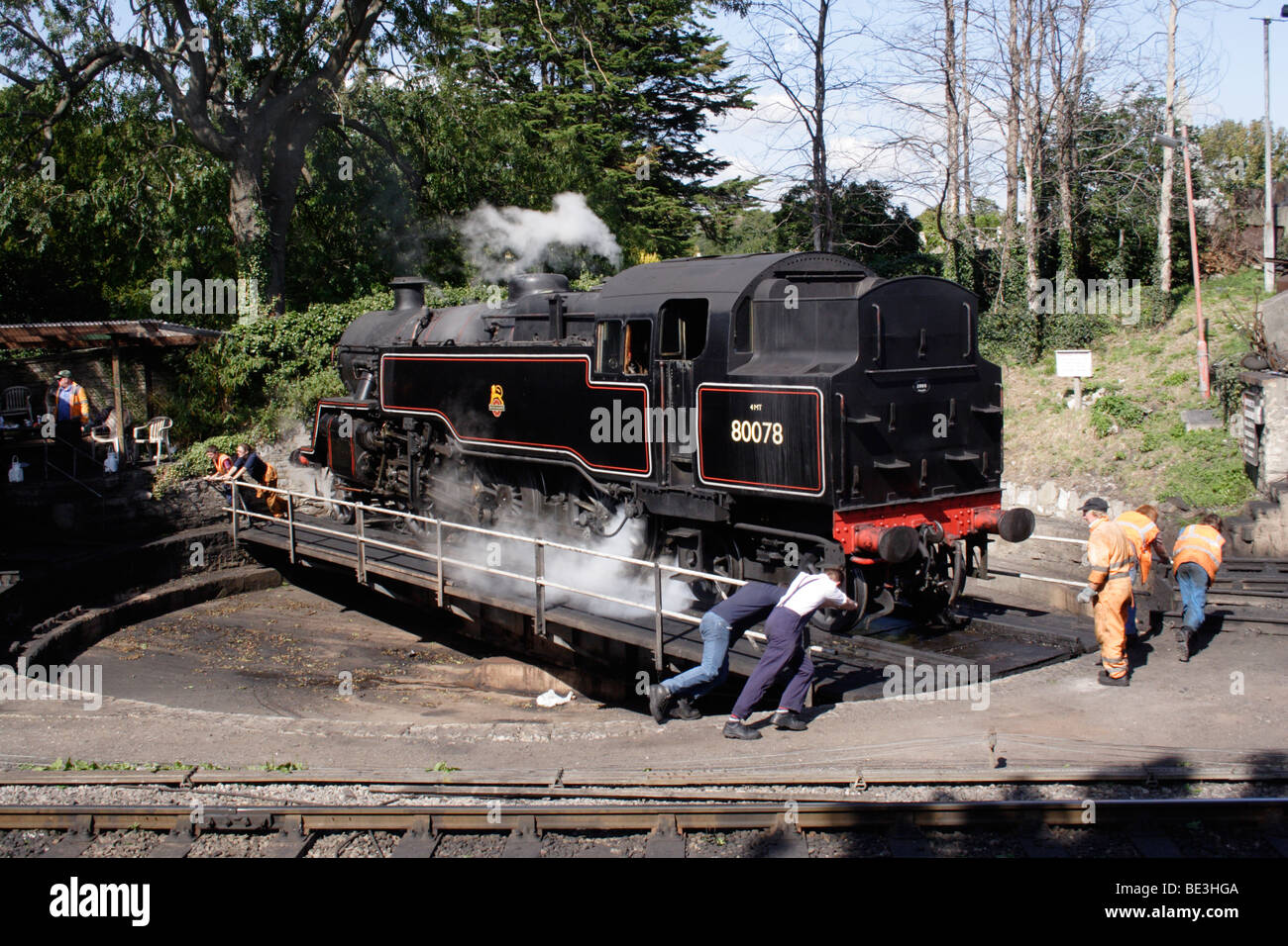 Standard 4 Tank steam locomotive on turntable at Swanage Stock Photo ...