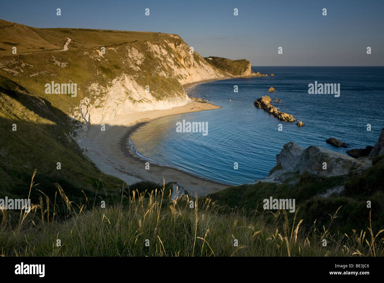 Man of War Bay near Durdle Door on the Dorset coast of England, UK ...