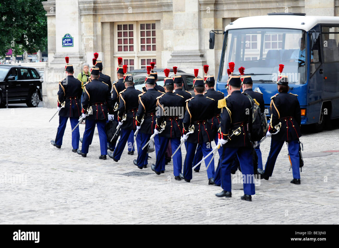 Paris national guard hi-res stock photography and images - Alamy