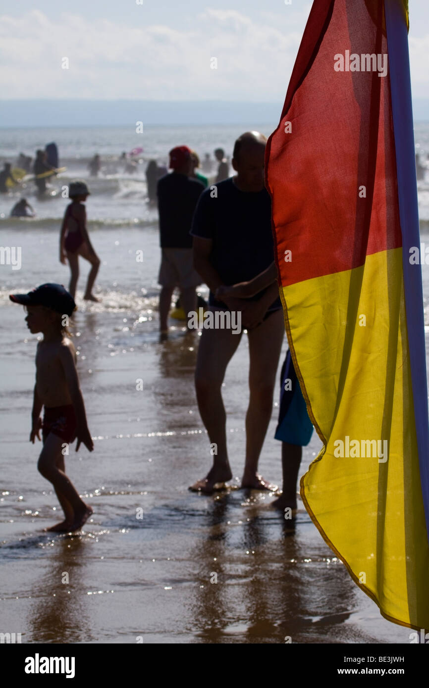 Red swimmers warning flag hi-res stock photography and images - Alamy